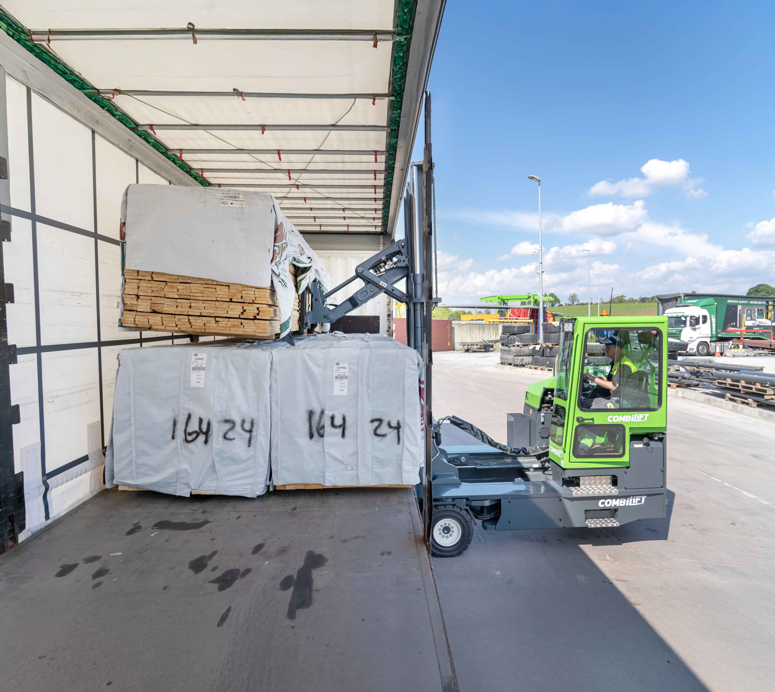 Combilift launches Two Solutions for Improved Timber Handling - The Joinery Network